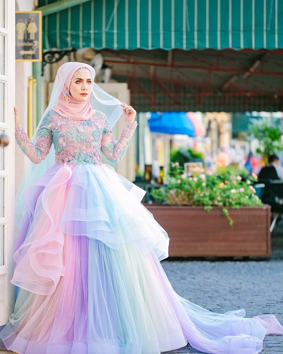 Inspirasi Gaun Pernikahan Muslimah E6d5 Gaun Pengantin Bercadar Keren ...